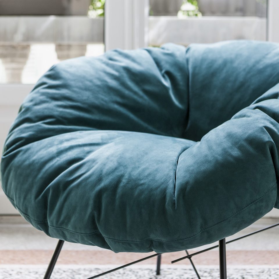 Closer | Seating | Mogg | Unlimited Design