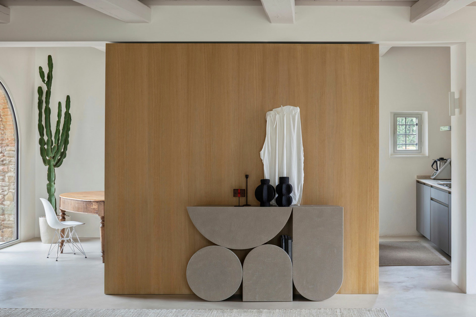 SHAPE CONSOLLE | Tables | Mogg | Unlimited Design | 2025